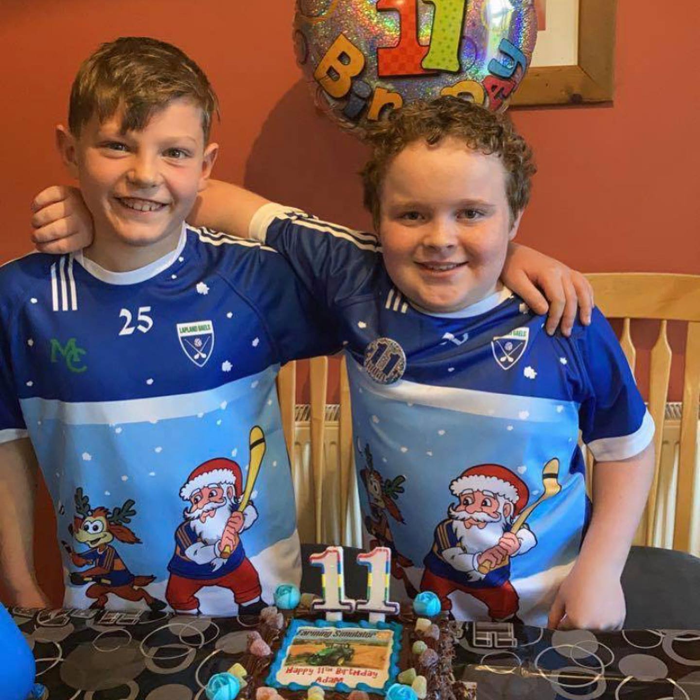 GALLERY & SIZE GUIDE EXAMPLES – Christmas Jerseys